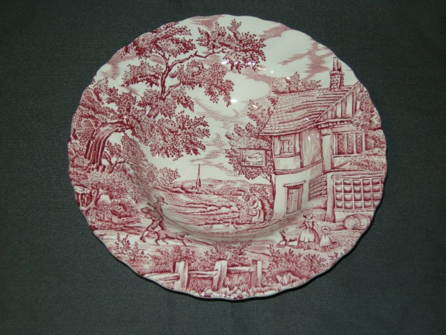 Servies MYOTT The Hunter rood soepbord Servies